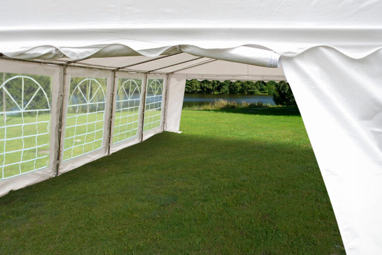 4X8m Marquee - Perfect for parties - UK Tents